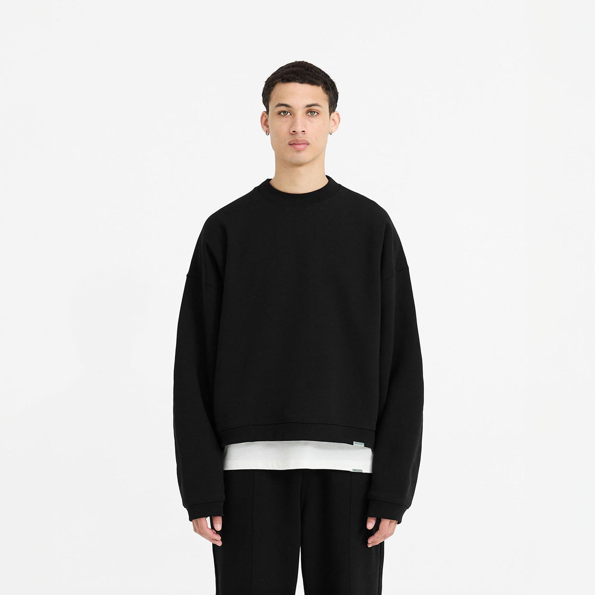 Initial Boxy Sweater - Black | REPRESENT